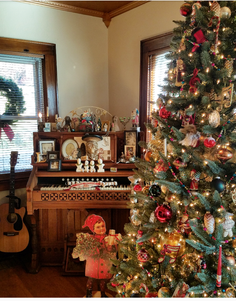 Follow The Yellow Brick Home - Music Themed Christmas Decor How To ...
