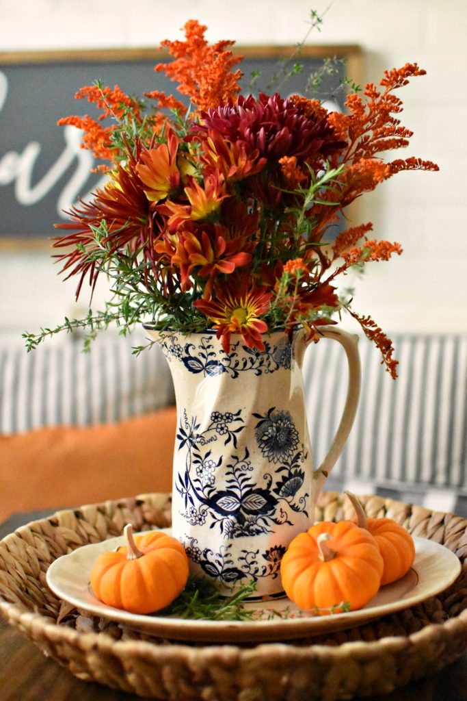 Follow The Yellow Brick Home - Beautiful Fall Flower Arrangement In A ...