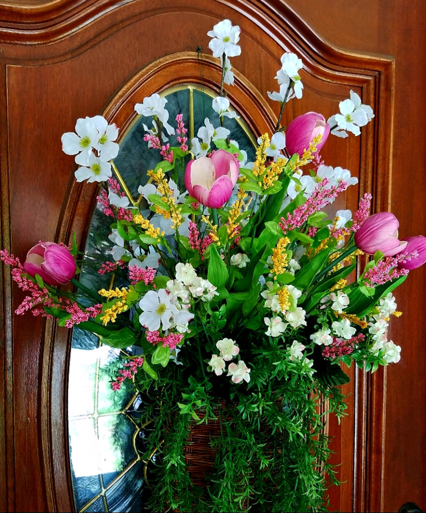 Follow The Yellow Brick Home - Easy Blooming Basket Spring Door Decor ...