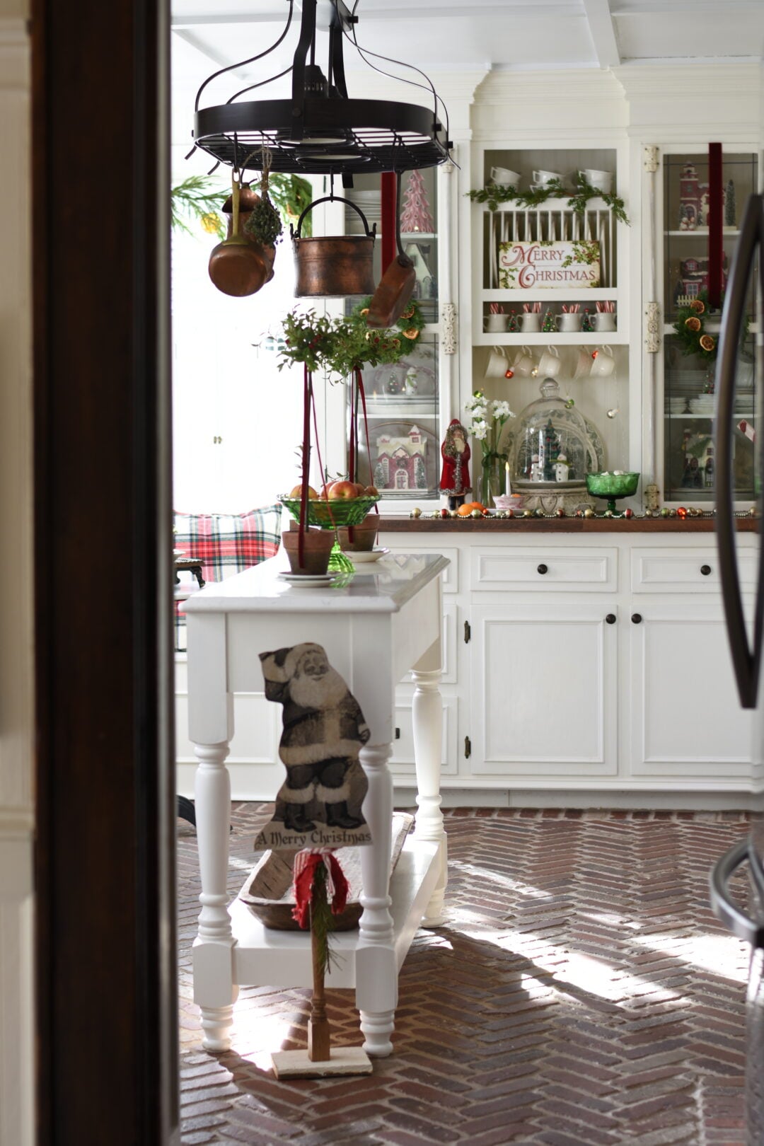 Follow The Yellow Brick Home - Simple and Elegant Christmas Candle ...